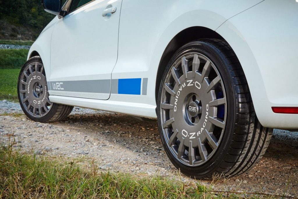 OZ Rally Racing dark Graphite – Carwheels.nl